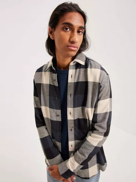 Köp Only & Sons ONSGUDMUND LS 3T CHECK SHIRT NOOS - Dark Navy | NLYMAN Köp Only & Sons ONSGUDMUND LS 3T CHECK SHIRT NOOS - Dark Navy | NLYMAN